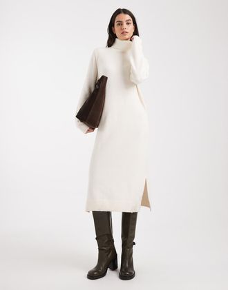 Vero Moda Robe courte à col roulé en maille douce - Crème chiné-Blanc