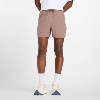 New Balance Herren Sport Essential Short 5 in Braun, Polywoven, Gr&ouml;&szlig;e XL