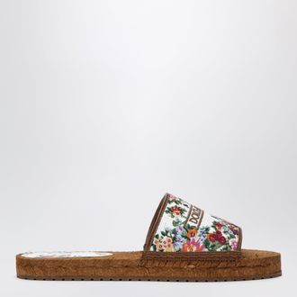 Dolce & Gabbana Espadrilles mit Blumenstickerei aus Stoff in Wei&szlig;/Bunt