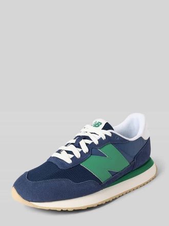 New Balance Sneaker mit Logo-Detail