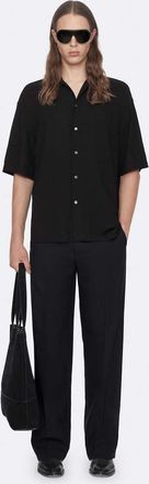 AllSaints Archer Kurzarmhemd in Schwarz