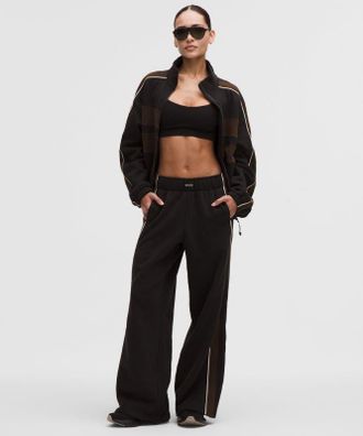 lululemon Steady State Oversized-Trainingshose Streifen f&uuml;r Frauen - Gr&ouml;&szlig;e XL in Black/Walnut Crunch/Light Ivory