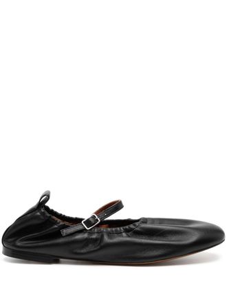 Maison Kitsun&eacute; ballerines en cuir - Noir