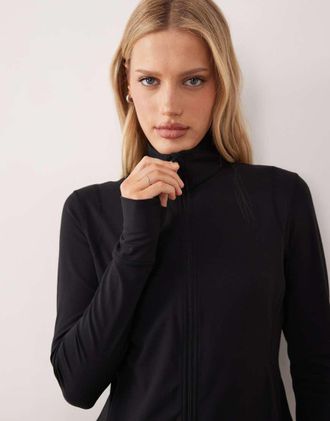 Arket Weiche, nahtlose Jacke in Schwarz mit Rei&szlig;verschluss, Kombiteil