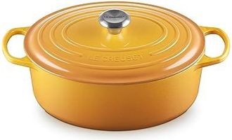 LE CREUSET Le Creuset Signature Gusseisen-Bräter mit Deckel, Ø 31 cm, Oval, Für alle Herdarten und Induktion geeignet, Volumen: 6,3 l, 5,705 kg, Nectar, 21178316