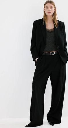 Mango Haut avec d&eacute;collet&eacute; en dentelle gris chin&eacute; fonc&eacute; - Femme - M - MANGO