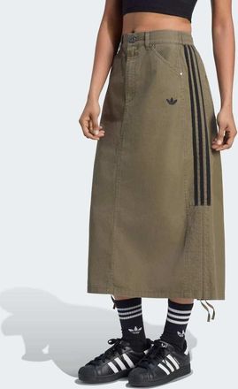 adidas Originals Fallschirmrock in Olive Strata-Gr&uuml;n