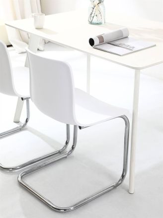 Fredriks home24 Freischwinger Mendosa 2er-Set 48 x 79 x 50cm Wei&szlig;/Silber/Wei&szlig;