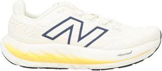 New Balance VONGO