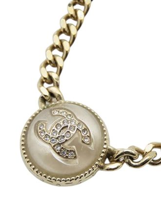 Chanel collier en plaqué or et résine à strass (2022)