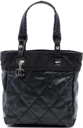 Chanel Shopper - Small Quilted Coated Canvas Paris Biarritz Tote - Gr. unisize - in Schwarz - f&uuml;r Damen
