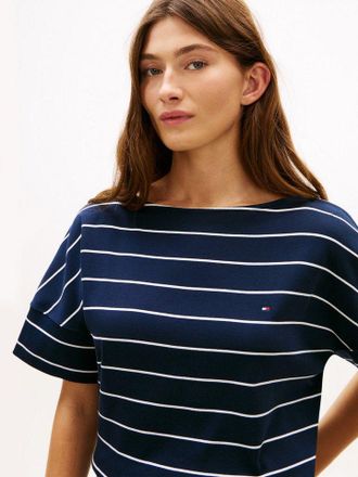Tommy Hilfiger Kurzarmshirt MDRN CODY SS SLV C-NK TEE mit dezenter Logo-Stickerei, Relaxed Fit