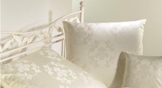 Curt Bauer Josephine 3737 Mako-Brokat-Damast Kissenbezug 80x80 2219-champagner