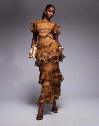 Asos Robe volantée longue en mousseline imprimé abstrait - Chocolat-Marron