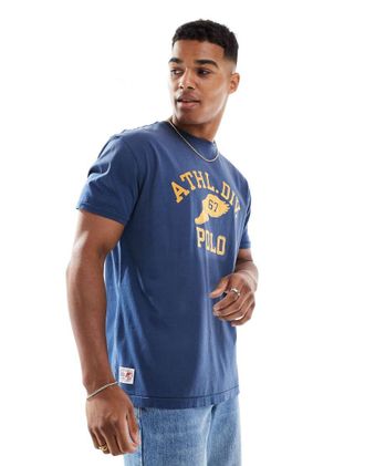 Polo Ralph Lauren T-shirt classique et oversize avec logo sport ail&eacute; - Bleu marine