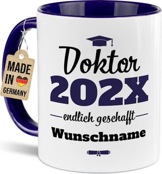 Tassendruck Tasse mit Spruch - Doktor - Endlich geschafft - mit Name & Abschlussjahr selbst gestalten - Geschenk zum bestandenen Doktorabschluss, Innen & Henkel D