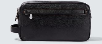 Brunello Cucinelli Kosmetiketui aus Leder