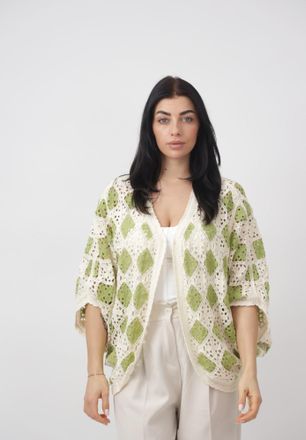 Elara Strickjacke