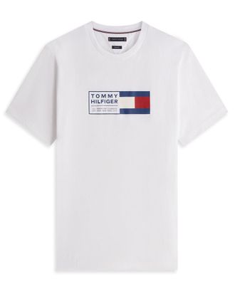 Tommy Hilfiger T-Shirt aus Baumwolle mit Label-Frontprint, Regular Fit in