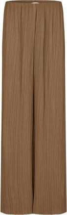 Second Female Hose Tracy