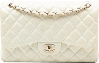 Chanel Hobo Bags - Jumbo Classic Lambskin Double Flap - Gr. unisize - in Wei&szlig; - f&uuml;r Damen