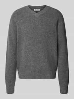 Review Pullover mit V-Ausschnitt Modell SOUFFLE V KNIT