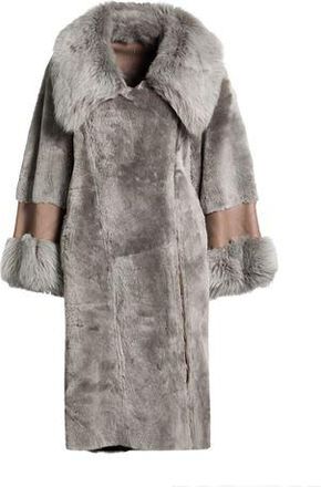 Dom Goor London MANTEAUX - Moutons et fausses fourrures sur YOOX.COM