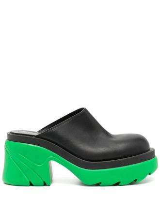 Bottega Veneta mules à semelle épaisse - Bleu