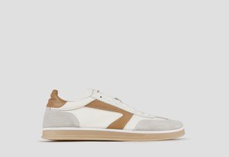 Alexander Smith Thames Man in white leather, grey suede and sand logo