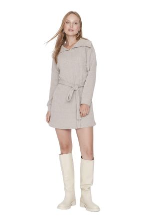 Trendyol Trendyol Damen Woman Design Maxi Ruffle Hem Crew Neck Woven Dress Kleid, Beige, L