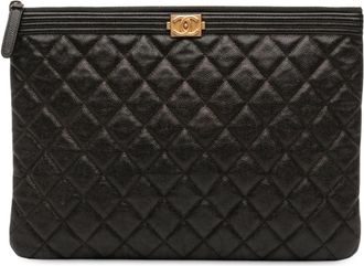 Chanel Clutches - Medium Quilted Caviar Boy O Case Clutch - Gr. unisize - in Schwarz - f&uuml;r Damen