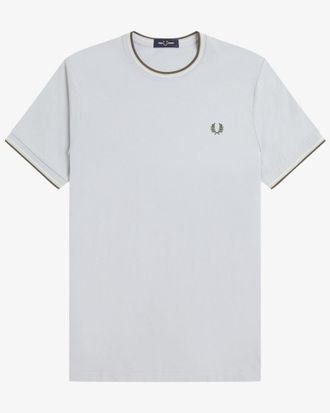 Fred Perry Softes T-Shirt mit Logo-Stickerei und Kontrastb&uuml;ndchen in