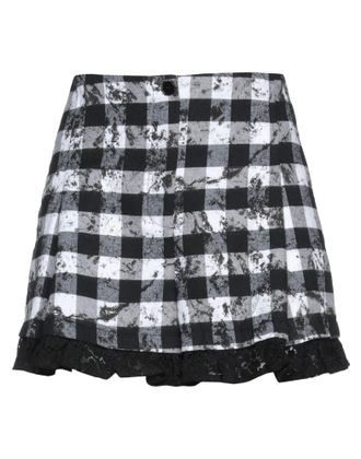Ga&euml;lle Paris HOSEN & R&Ouml;CKE - Shorts & Bermudashorts auf YOOX.COM