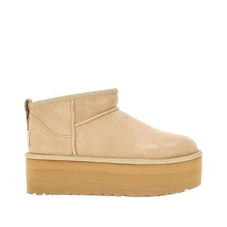 UGG Classic Ultra Mini Platform ankle boots Woman 10
