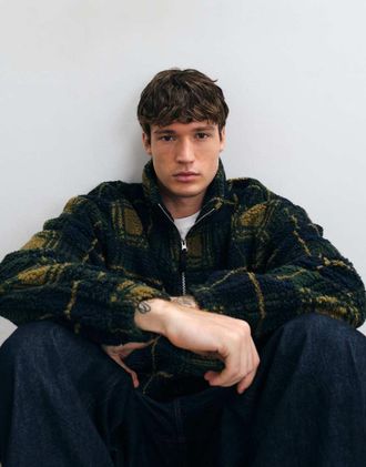 Asos sweat oversize en imitation peau de mouton &agrave; quart de zip avec imprim&eacute; carreaux vert