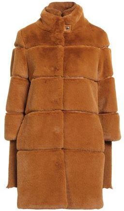Patrizia Pepe MANTEAUX - Moutons et fausses fourrures sur YOOX.COM
