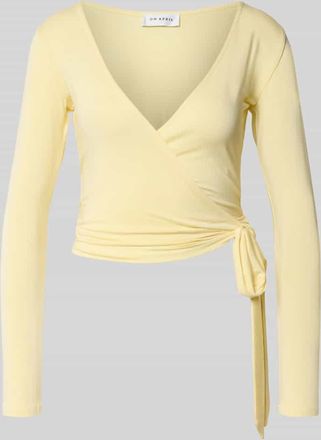 Oh April Cardigan in Wickel-Optik Modell Luca