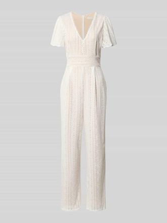 Apricot Jumpsuit mit Lochstickerei und r&uuml;ckseitigem Rei&szlig;verschluss