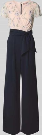 Christian Berg Cocktail Jumpsuit mit V-Ausschnitt