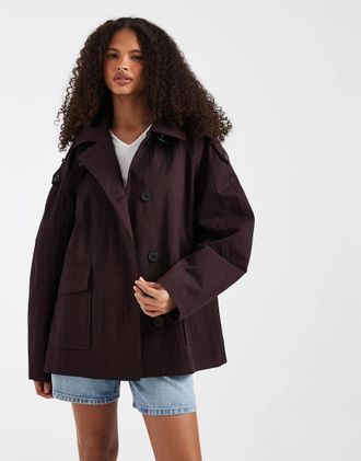 Asos Trench court coupe &eacute;vas&eacute;e &agrave; col chemin&eacute;e - Chocolat-Marron