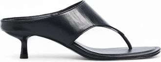 NA-KD Leder-Absatzschuhe in Schwarz mit breitem Riemen