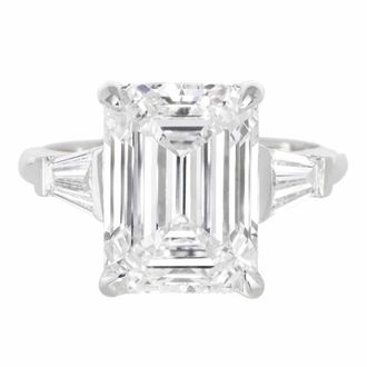 Verde 4ct IGI Certified Lab Grown Emerald Cut Diamond Ring