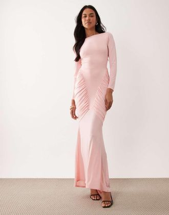 Tfnc Robe pr&egrave;s du corps longue et fronc&eacute;e &agrave; manches longues - Rose clair