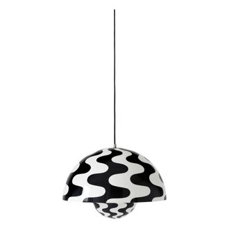 & Tradition Suspension Flowerpot VP2 Pattern & Tradition