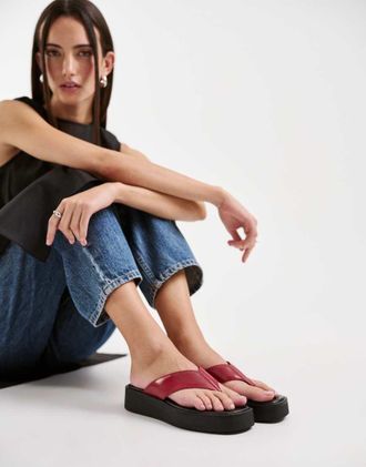 Vagabond Shoemakers - Danya - Tongs en cuir &agrave; semelle plateforme - Rouge