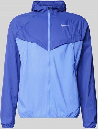 Nike Trainingsjacke mit Logo-Print und Kapuze