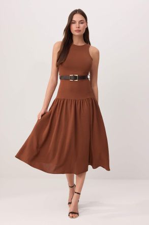 Trendyol Midi Skaterkleid, &auml;rmellos, einfarbig - Braun