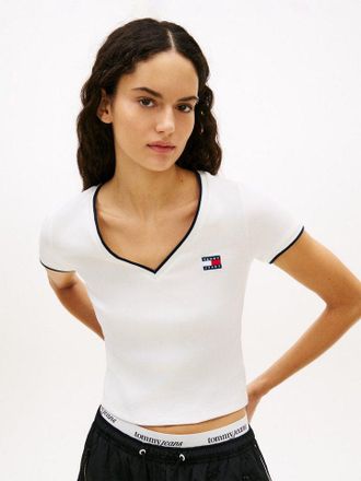 Tommy Jeans Kurzarmshirt TJW SLIM BADGE V-NECK TEE mit dem V-Ausschnitt