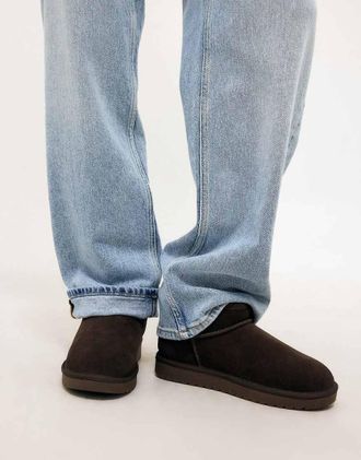 NA-KD Wildlederstiefel mit Kunstfell in Dunkelbraun