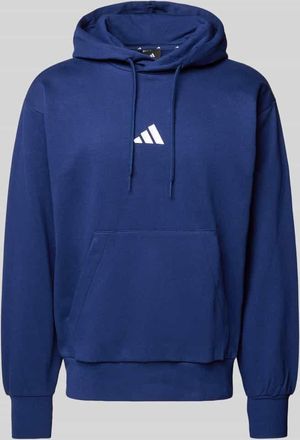 adidas Hoodie mit Kängurutasche